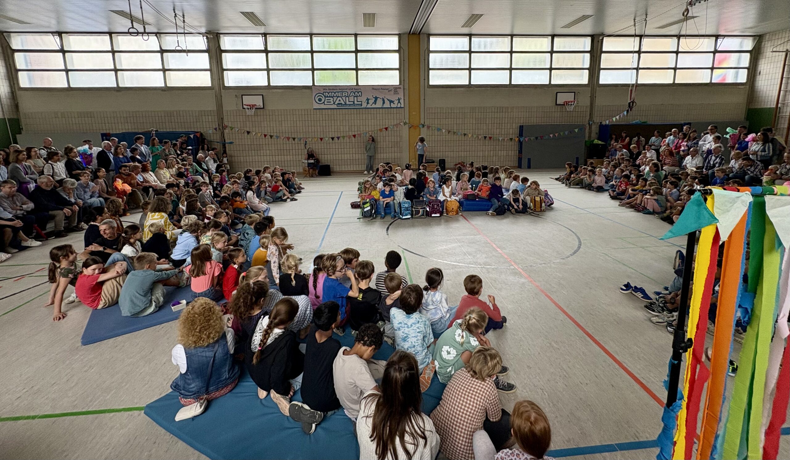 Begrüßung der neuen Erstklässler an der Münsterschule - Münsterschule